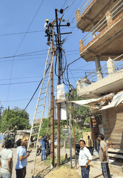 Kanpur Power Outage | Storm Rain Damages KESCO; 3 Lakh Affected