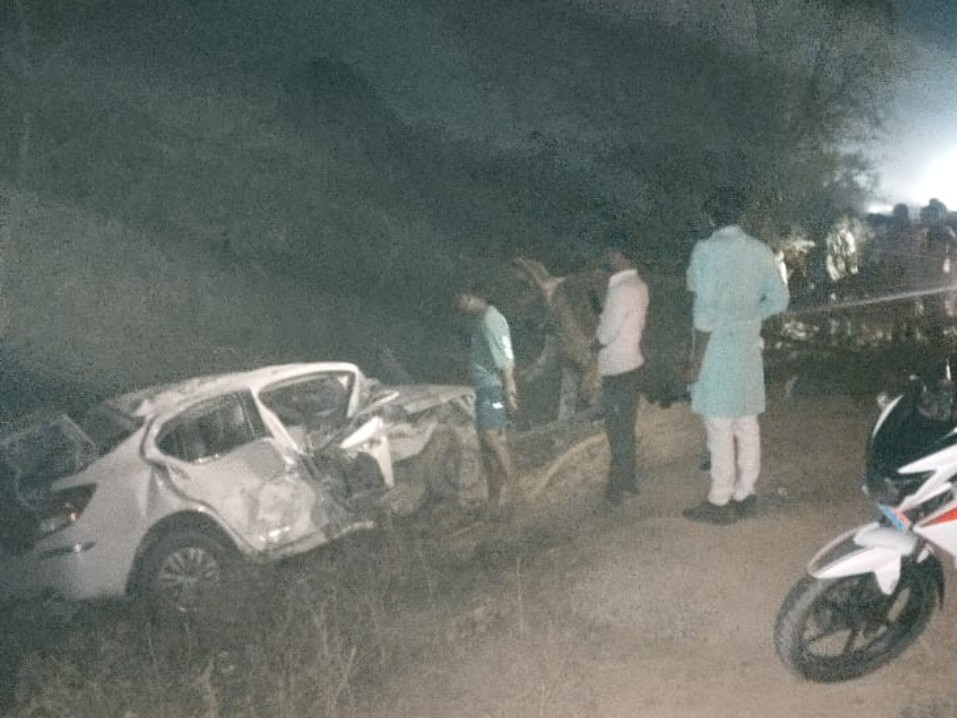 Jangipur Accident: Homeguard & Youth Dead | Police Probe
