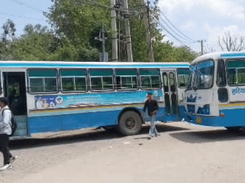 Rohtak Bus Stand Chakka Jam | Police Assaulted Bus Driver