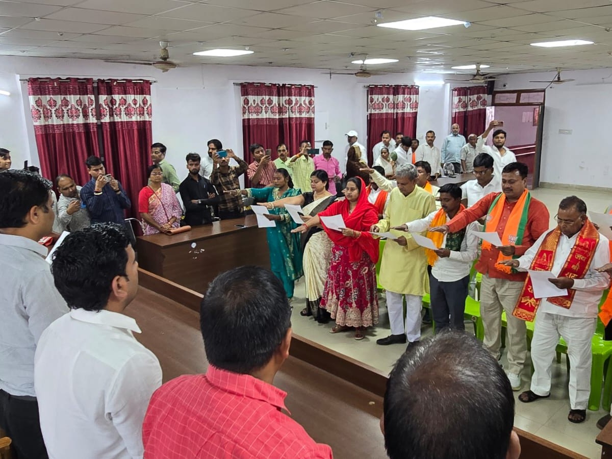 Mohanlalganj New Councillors Take Oath | SDM Pawan Patel Inauguration