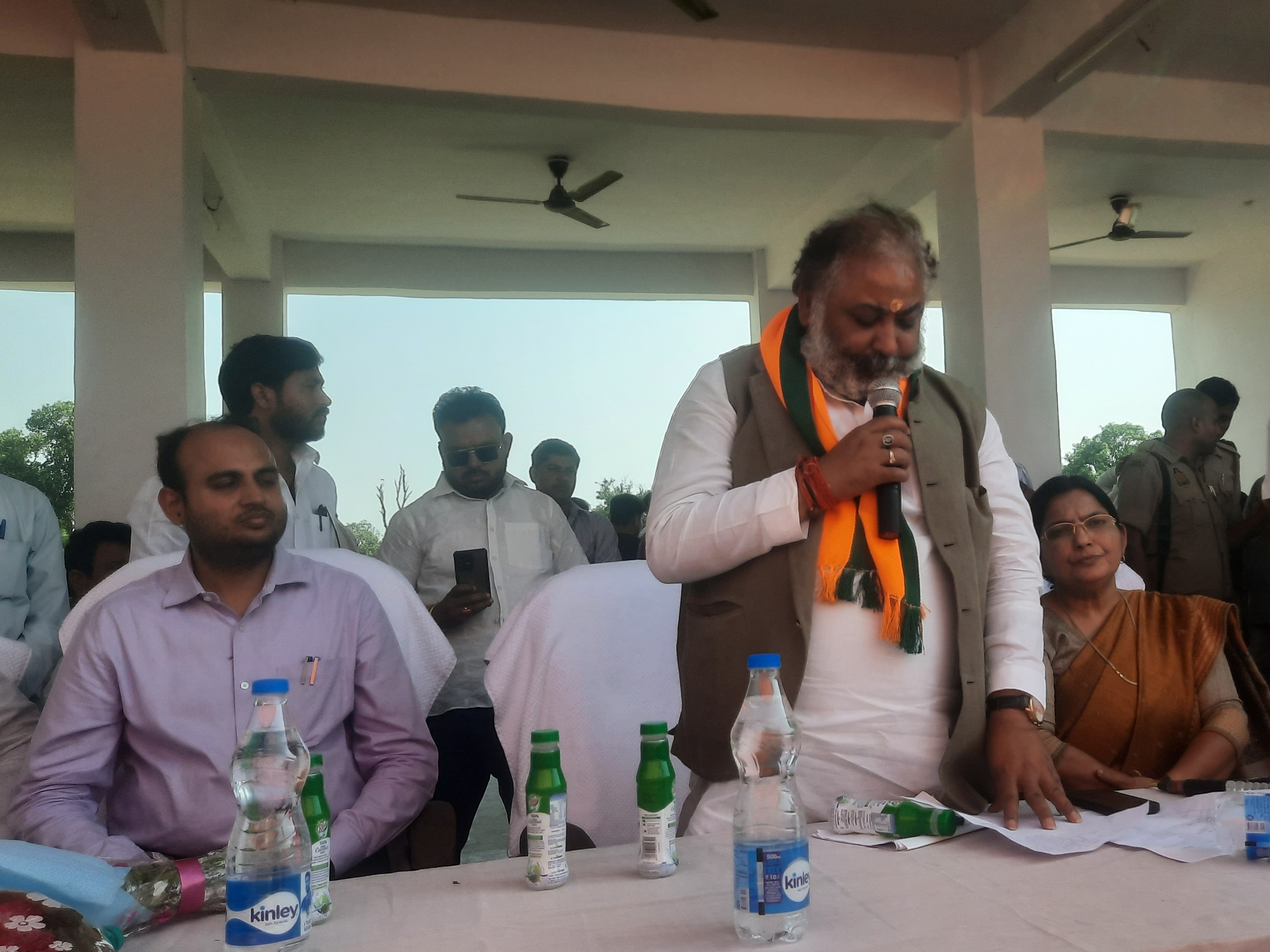 UP Transport Minister Inaugurates Roadways Bus Stand in Shahabad