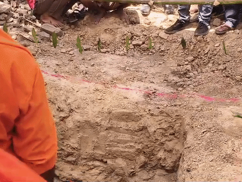 Barabanki Ram Janki Math Property Dispute | Mahant Begins Samadhi