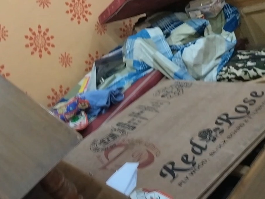 CRPF Inspector House Burglary | Naini Kanpur Rs 20 Lakh Jewellery Missing