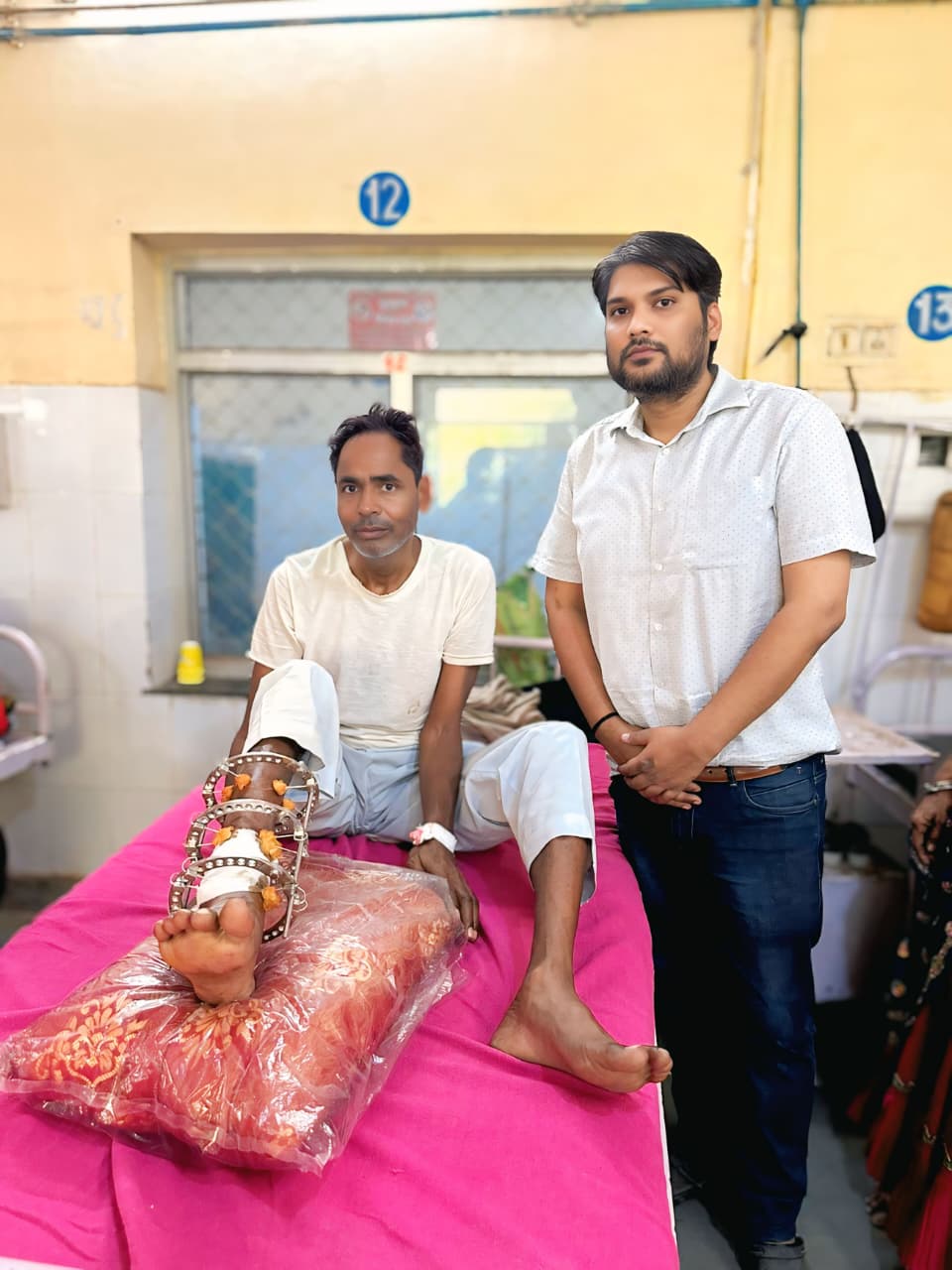 A 35-year-old crooked leg was straightened through a 5 cm incision, a ...