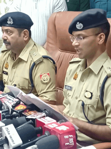 Meerut Illegal Arms Factory Busted | 11 Arrested Near Allipur Graveyard