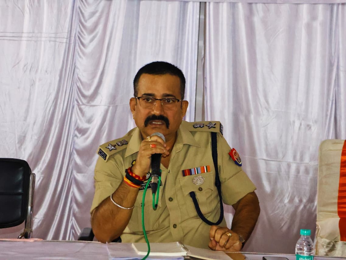 Hapur Police Transfer | 8 Inspectors Shifted, SP Rejigs 4 Station Chiefs