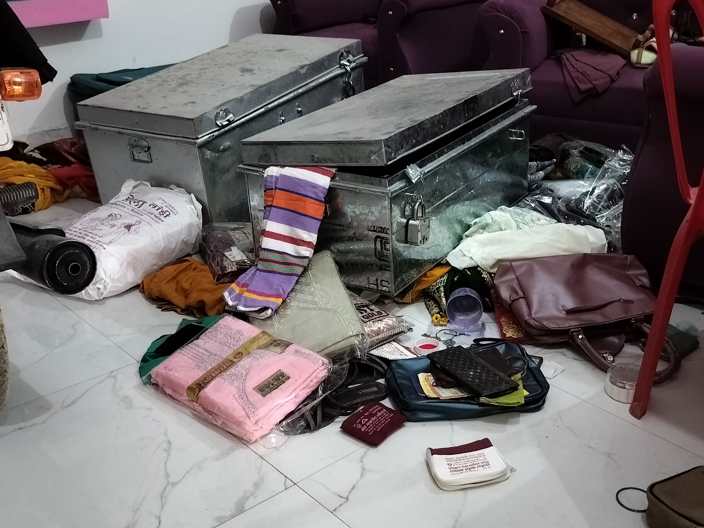 Kumarganj House Burglary | Three Rooms Looted, Family Returns for ...