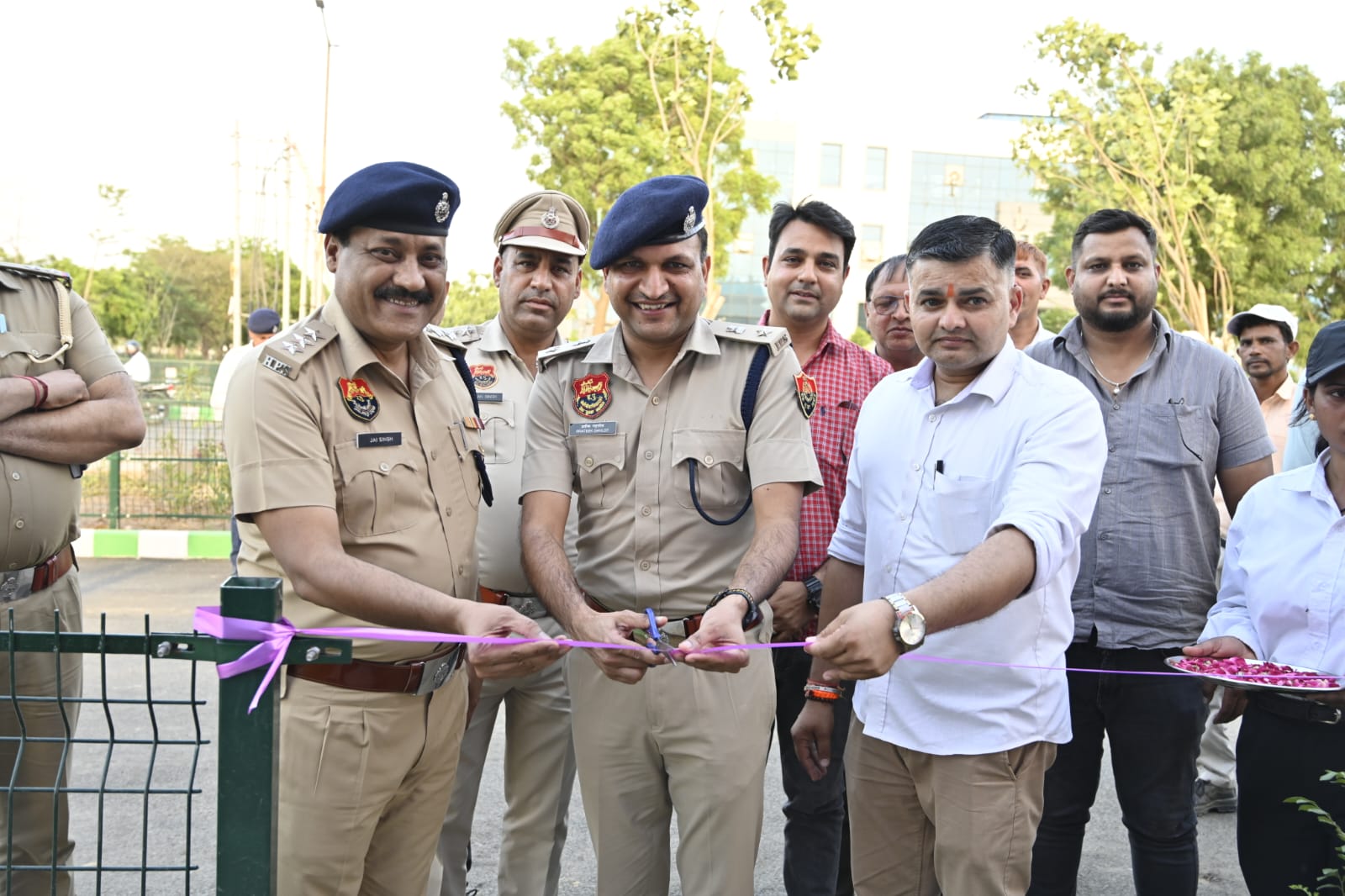 Gurugram Traffic Police Booth Inaugurated | Modern AC Booths with ...