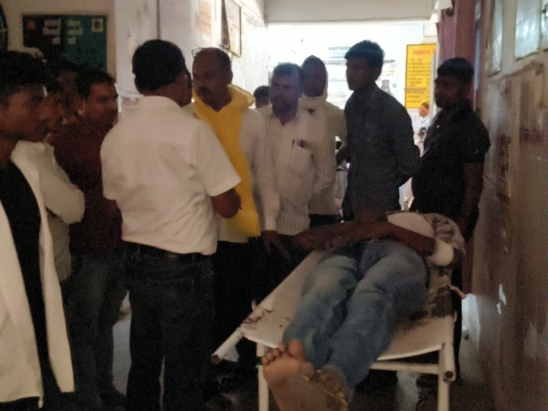 Muirpur Accident: Youth Dies After Electrocution at High Tension Line ...