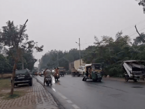 Agra Temperature Drops 4°C+, Rain & Thunder Expected During Day