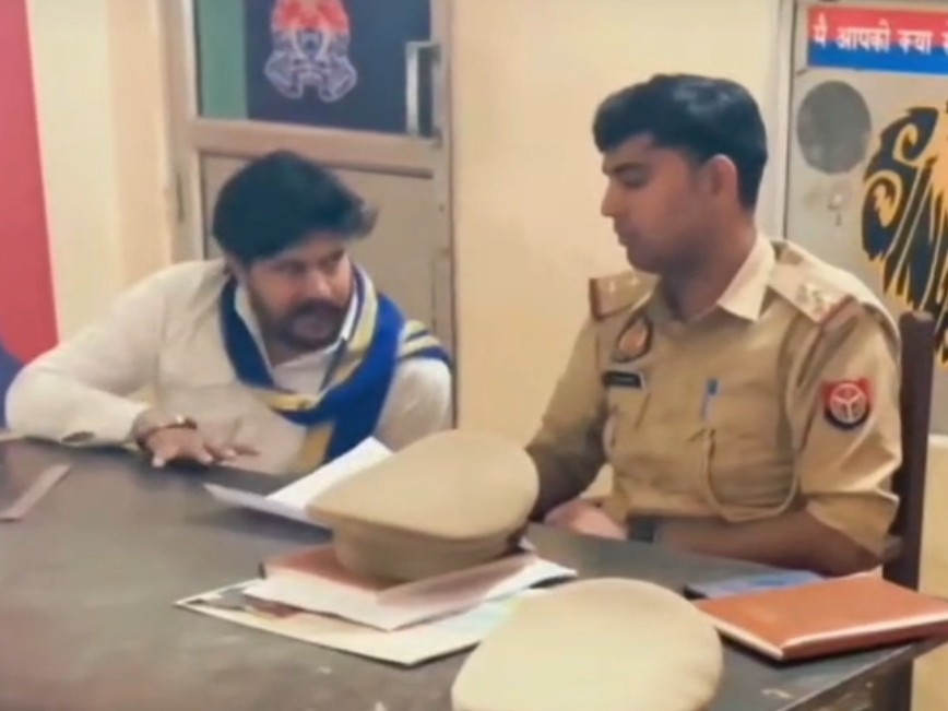 Aligarh Police Chowki Reel Controversy | Bhim Army Leaders