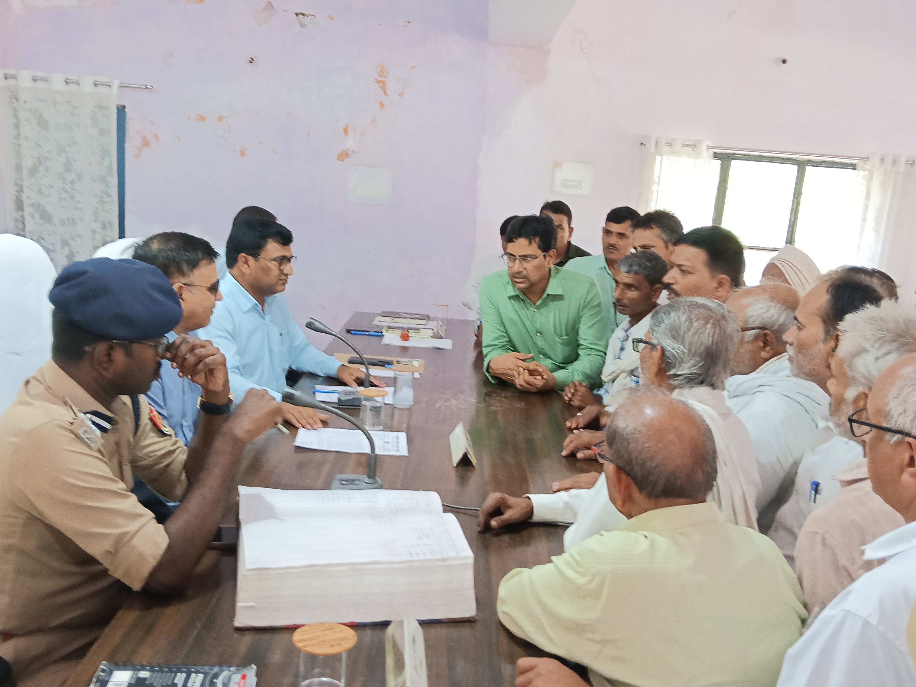 Mau Chitrakoot Advocate Union Complaint | Chakbandi Court Irregularities