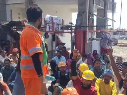 Anuppur Labourers Protest JMS Company | Exploitation & Discrimination ...