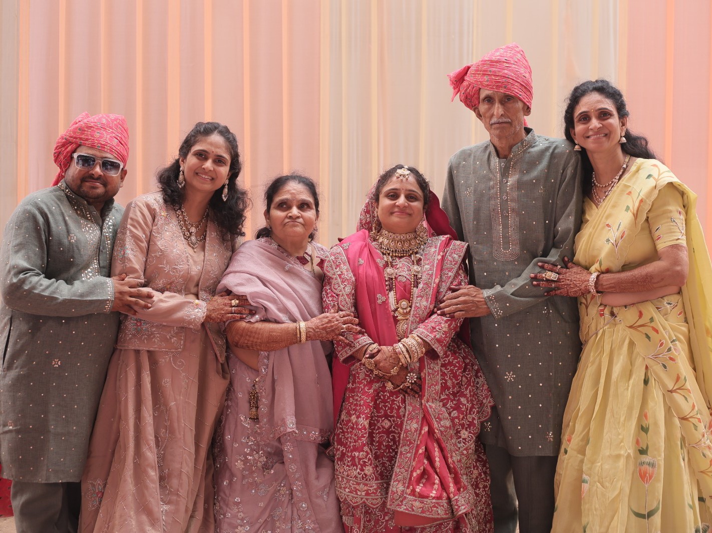 Jain Diksha Ceremony | Revdars Komal Kumari Takes Vows; Varghoda Procession