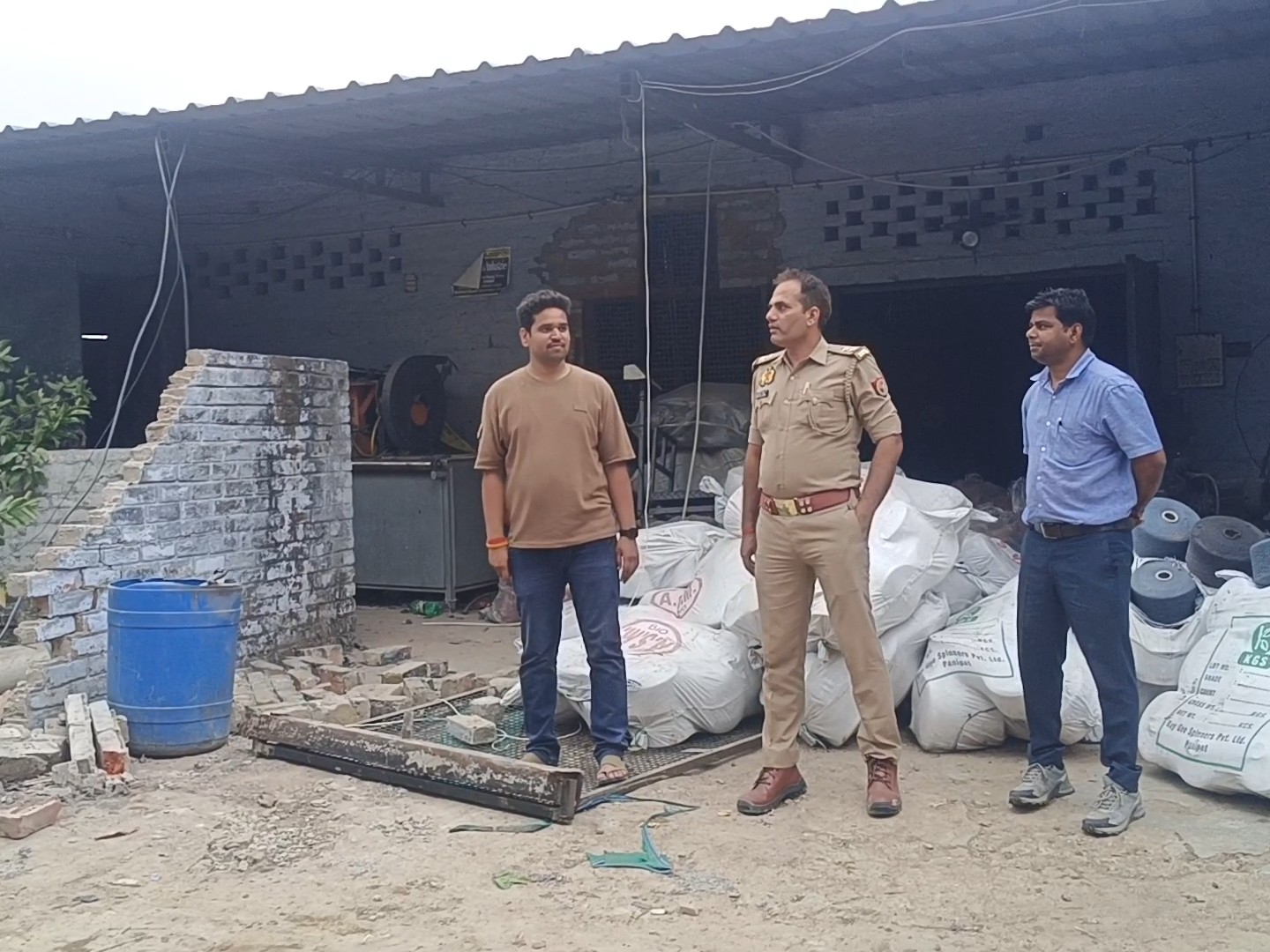 Unnao Dhaga Factory Fire | Short Circuit Suspected