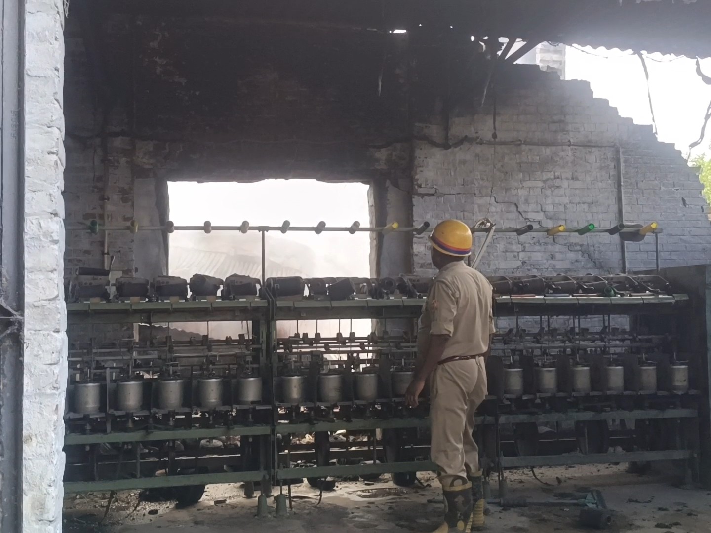 Unnao Dhaga Factory Fire | Short Circuit Suspected