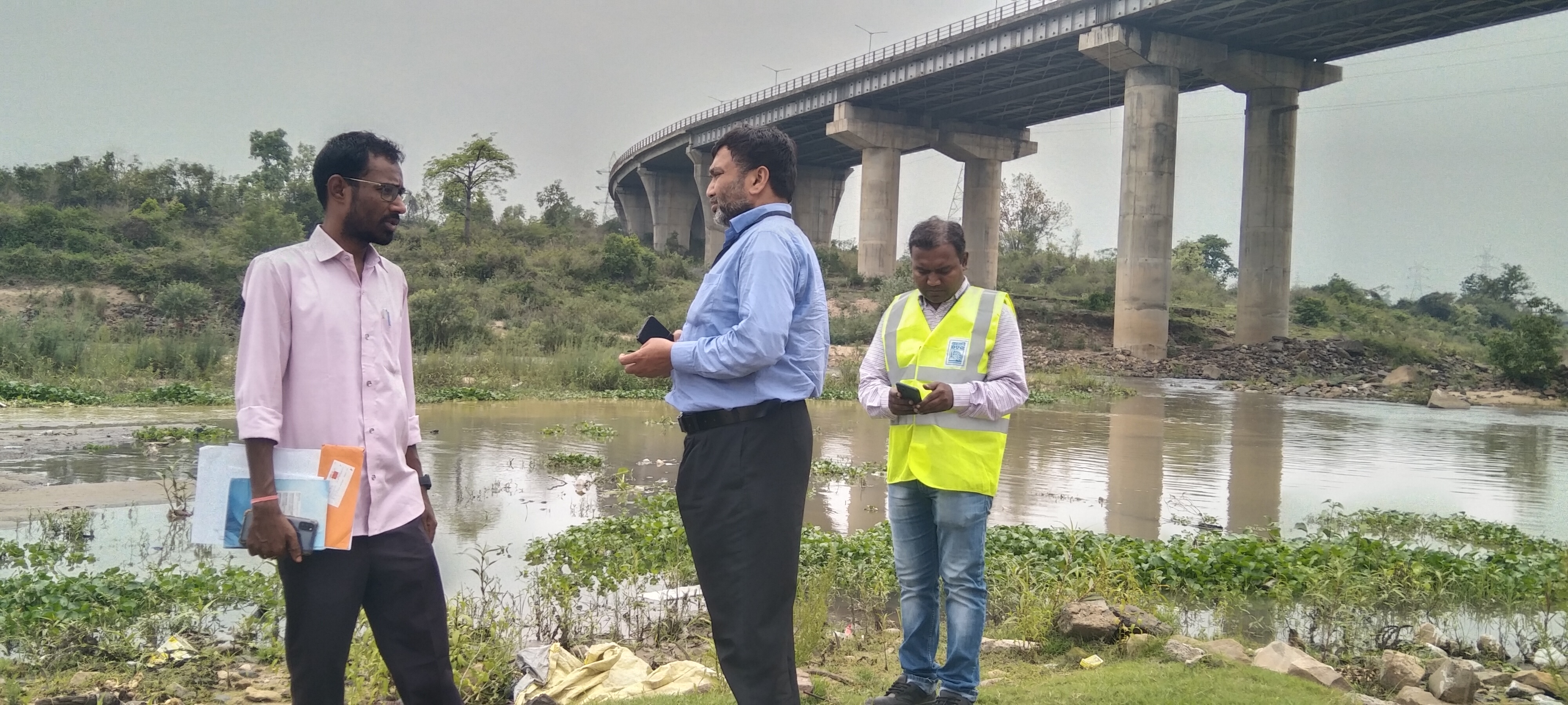 Pollution Control Board team inspected DVC's ash pond and broken pipeline