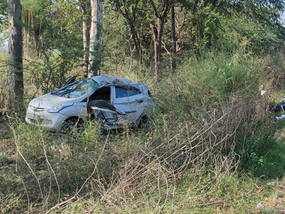 Meerut Jani Gang Nahar Accident | Car-Bike Collision Claims Life