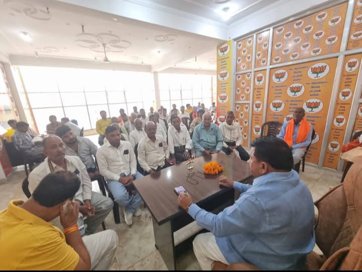 Mohanlalganj MLA Listens Public Issues | Officials Instructed Quick ...