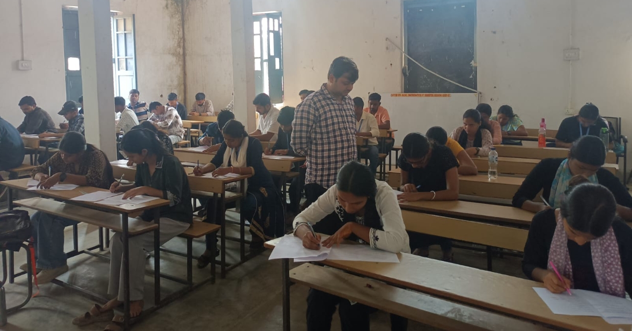 Quiz on Logical Reasoning at Mathematics Department, LNMU