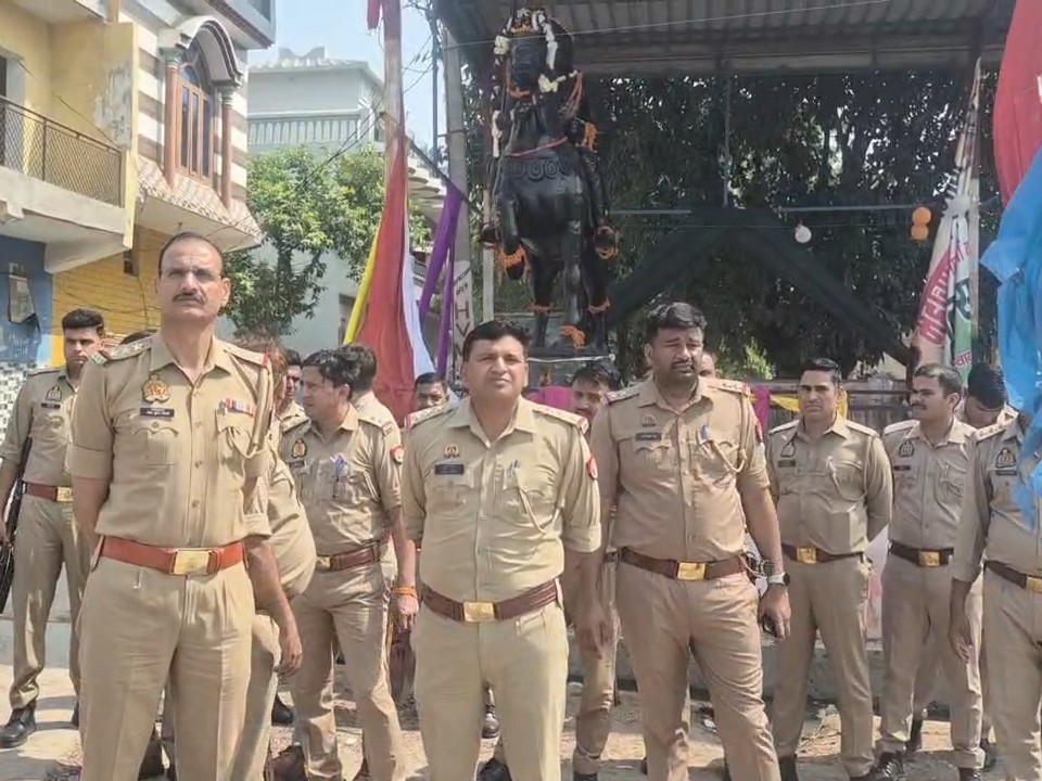 Hapur Dehra Village Brawl: Heavy Police Deployed for Peace