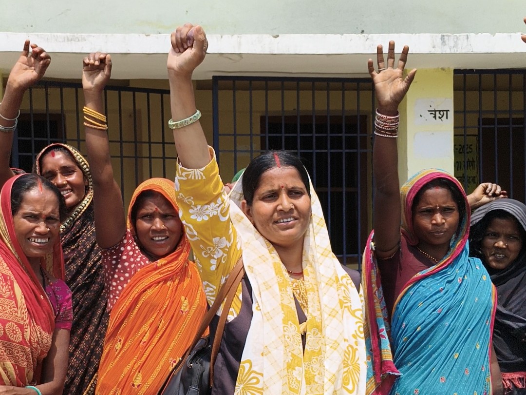 Saharsa Panchayat Corruption Allegations | Munni Devi Submits ...