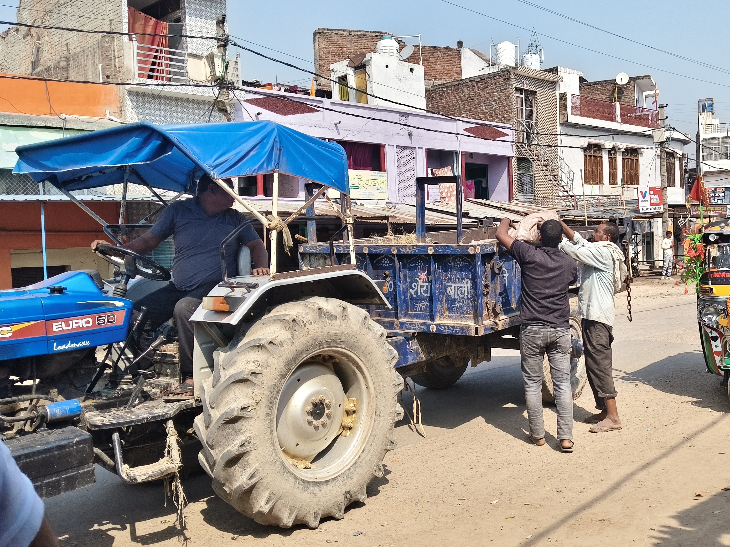 Bela Town Garbage Cleared | Gram Pradhan Rakesh Singh Chauhan Relief
