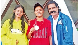 Udaipur's Sakina shines in Kashmir, wins bronze medal in All India ...