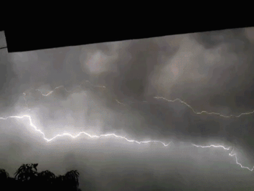Varanasi Storm: Woman Injured | Hailstorm Impact; South Rajasthan Cyclone