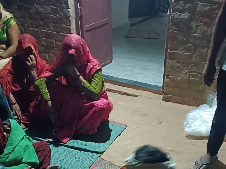 Kaushambi Elderly Woman Death | Tree Branch Fall Incident