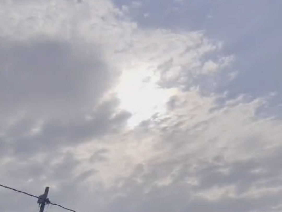 Sambhal Weather Alert: Hail, Rain, Dust Storm Damage Crops | 40°C Temp ...