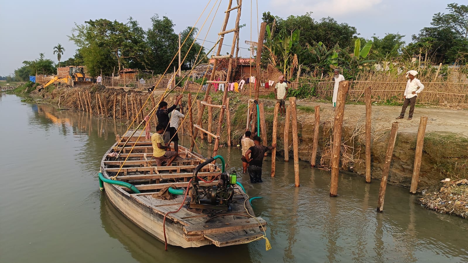 Anti-erosion work begins in Suhiya Retua river, relief