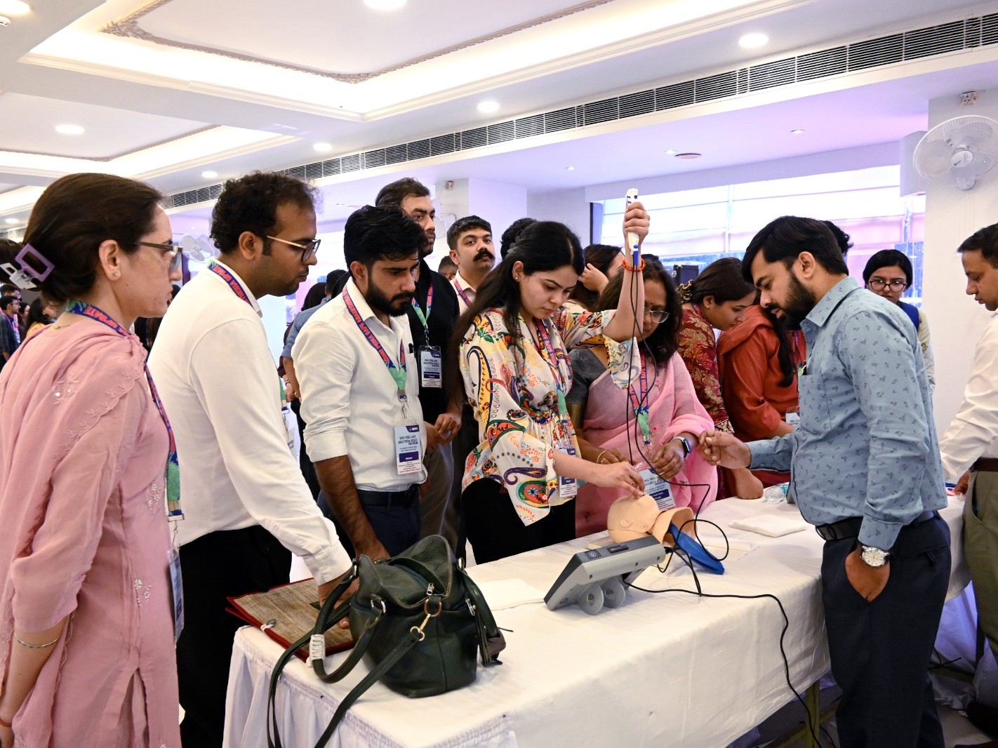 SRMS Bareilly Pediatric Anesthesia Workshop | Dev Murti Emphasizes Learning