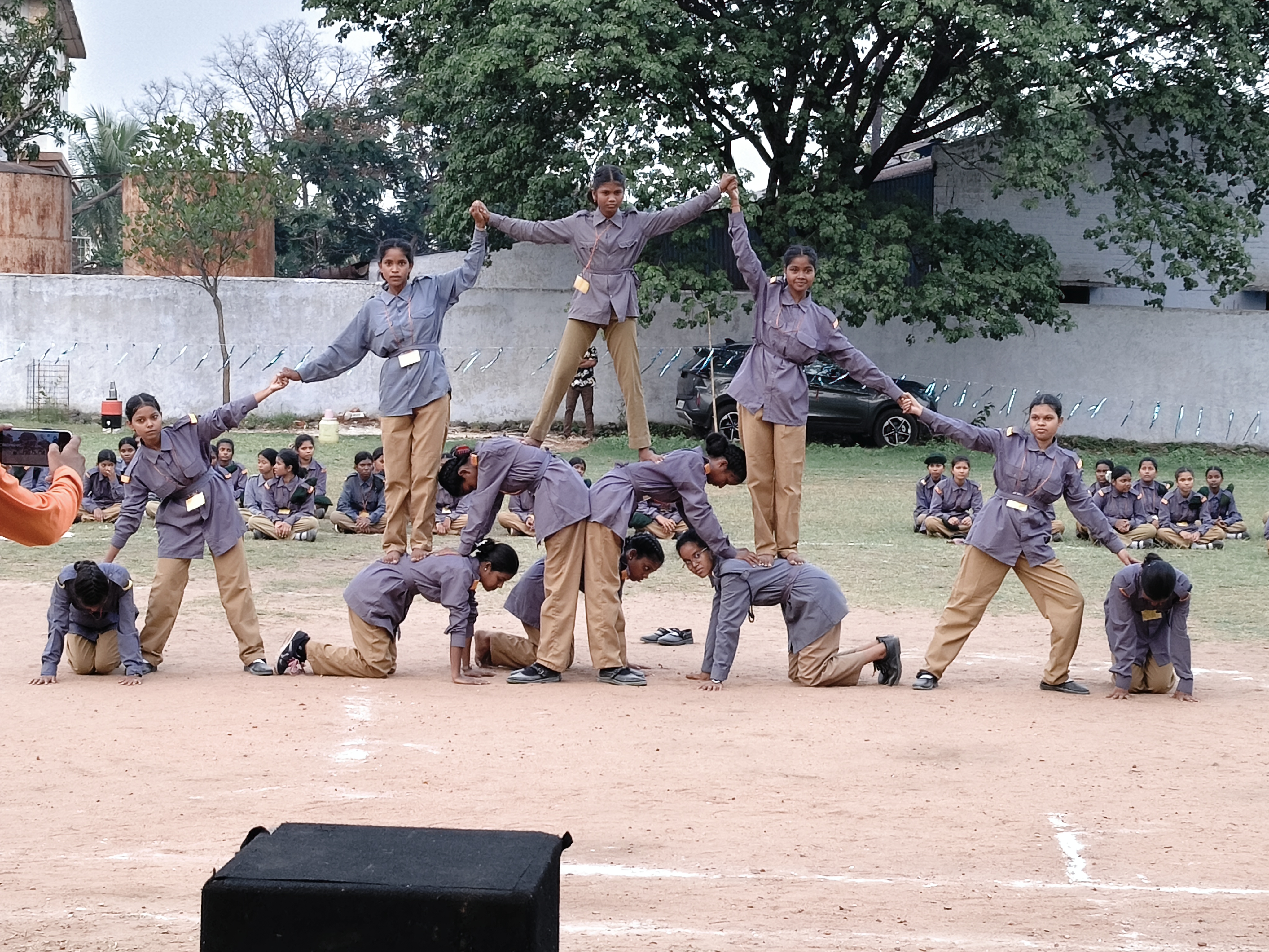 250 girl students demonstrated self-defense, discipline and leadership ...