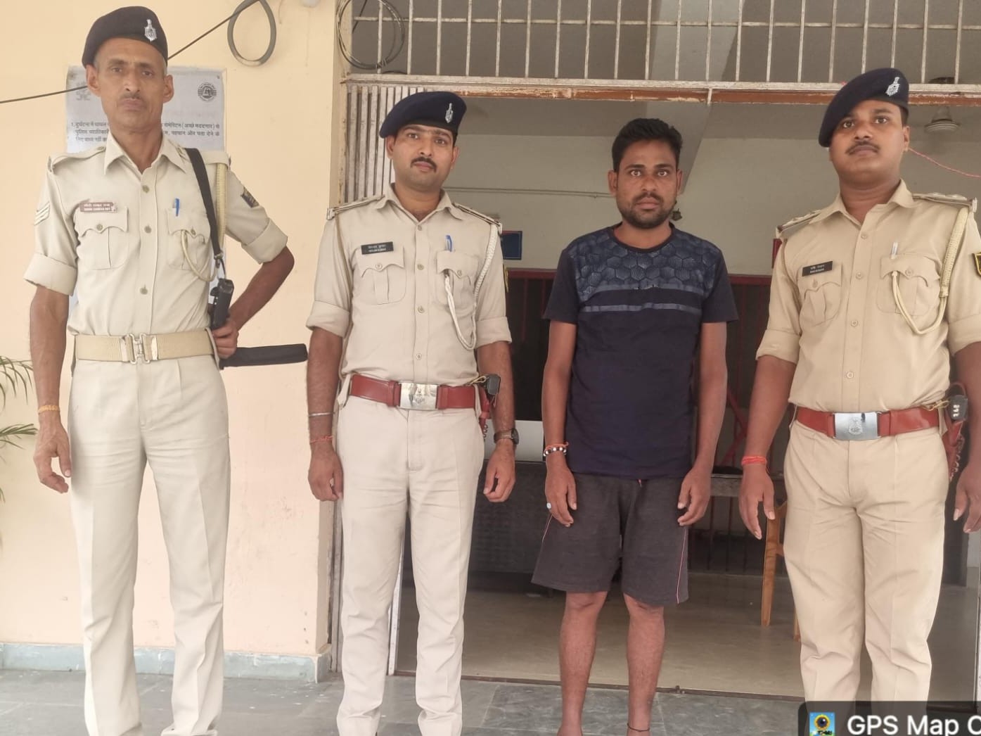 Kishanganj Arrest: Absconder Warrant & Smack Smuggler Nabbed