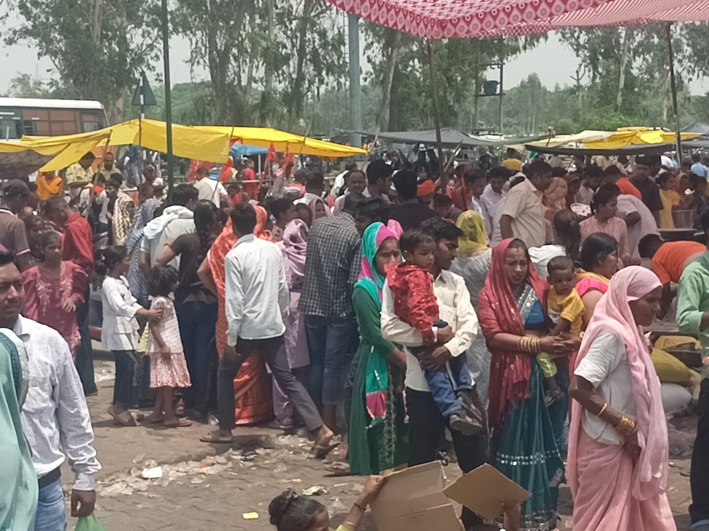 Shahjahanpur Hanuman Mandir: Devotees Offer Prayers, Attend Bhandara