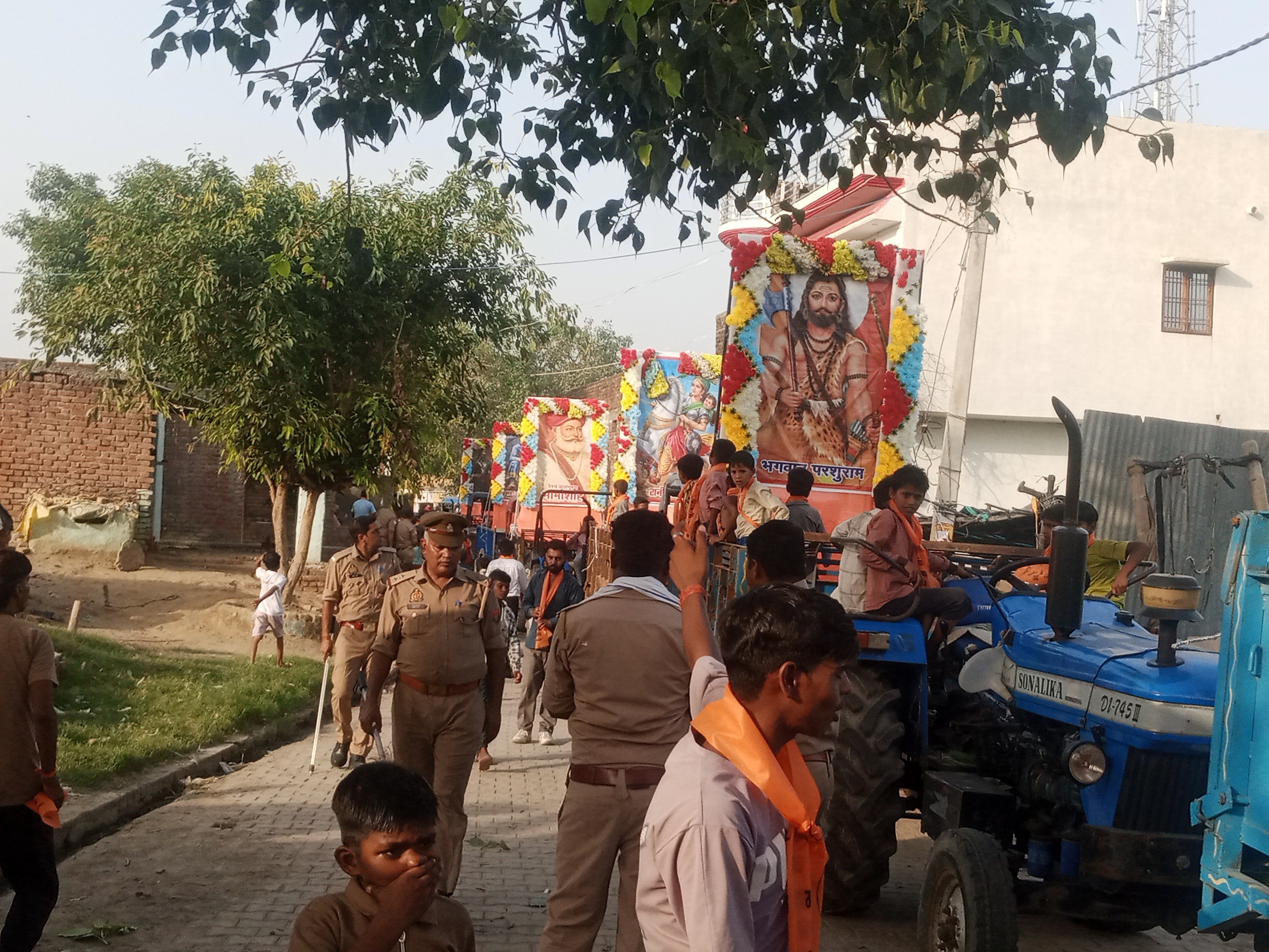 Resoulli Maharana Pratap Shobha Yatra Inauguration by Ravi Pratap