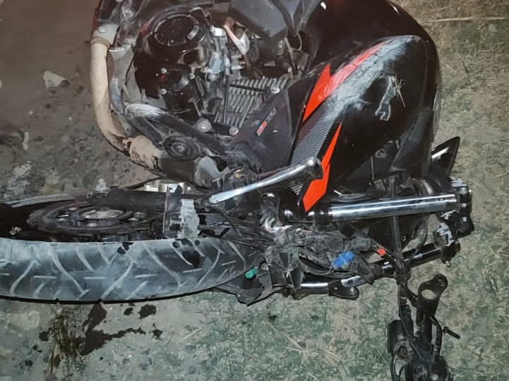 Auraiya Accident | Girl Ritu Dies, Uncle Injured In Tractor Motorcycle ...