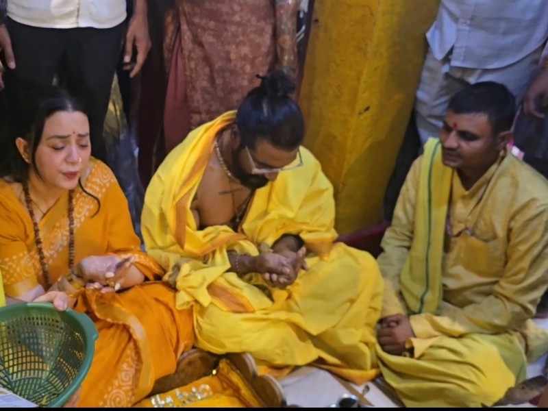 Remo D'Souza Visits Maa Baglamukhi Temple; Performs Havan With Wife ...