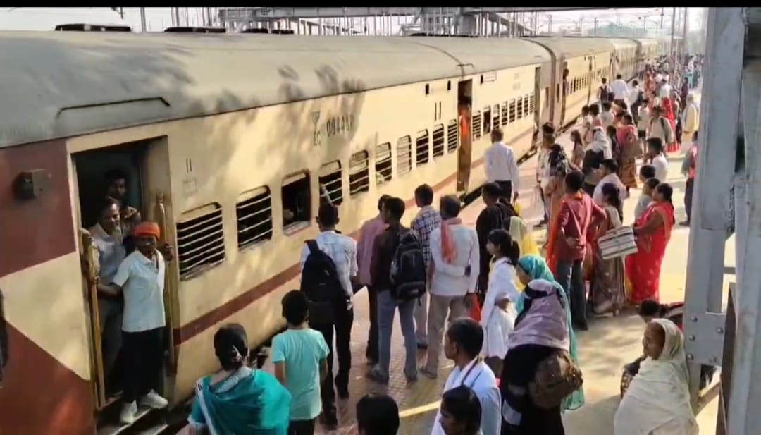 15 coaches have been installed in the shuttle train, passengers will be ...