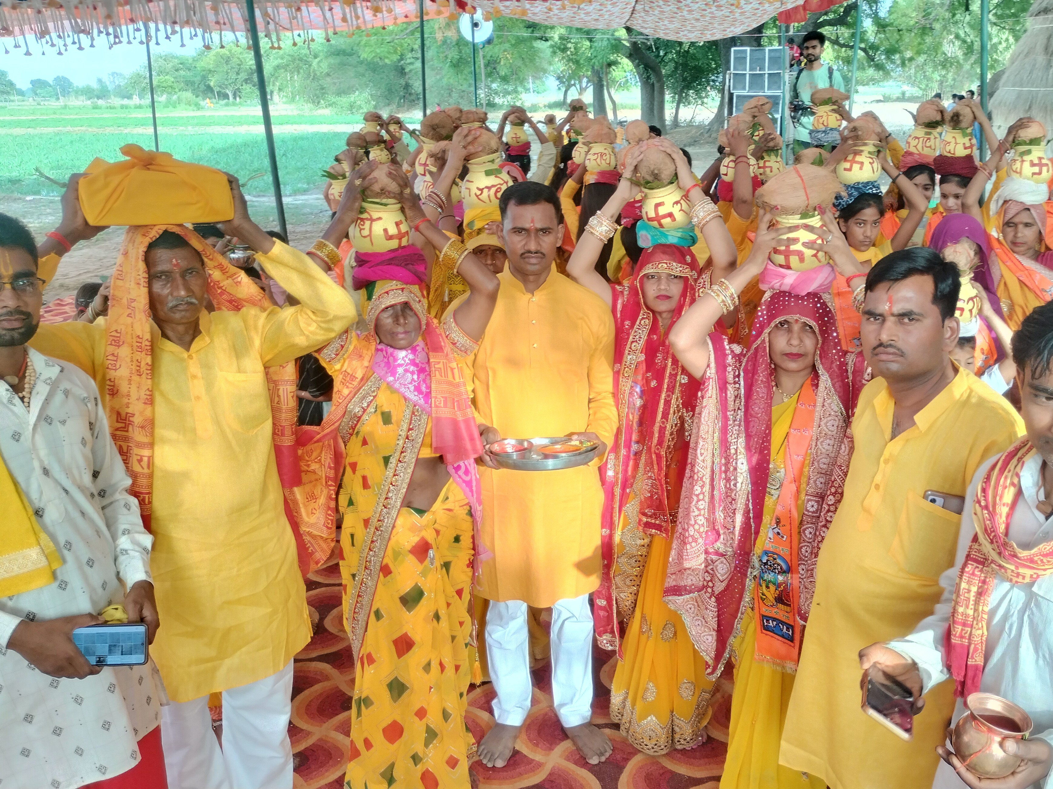 Purva Mule Bhagwat Katha Begins With Grand Kalash Yatra; 151 Women ...