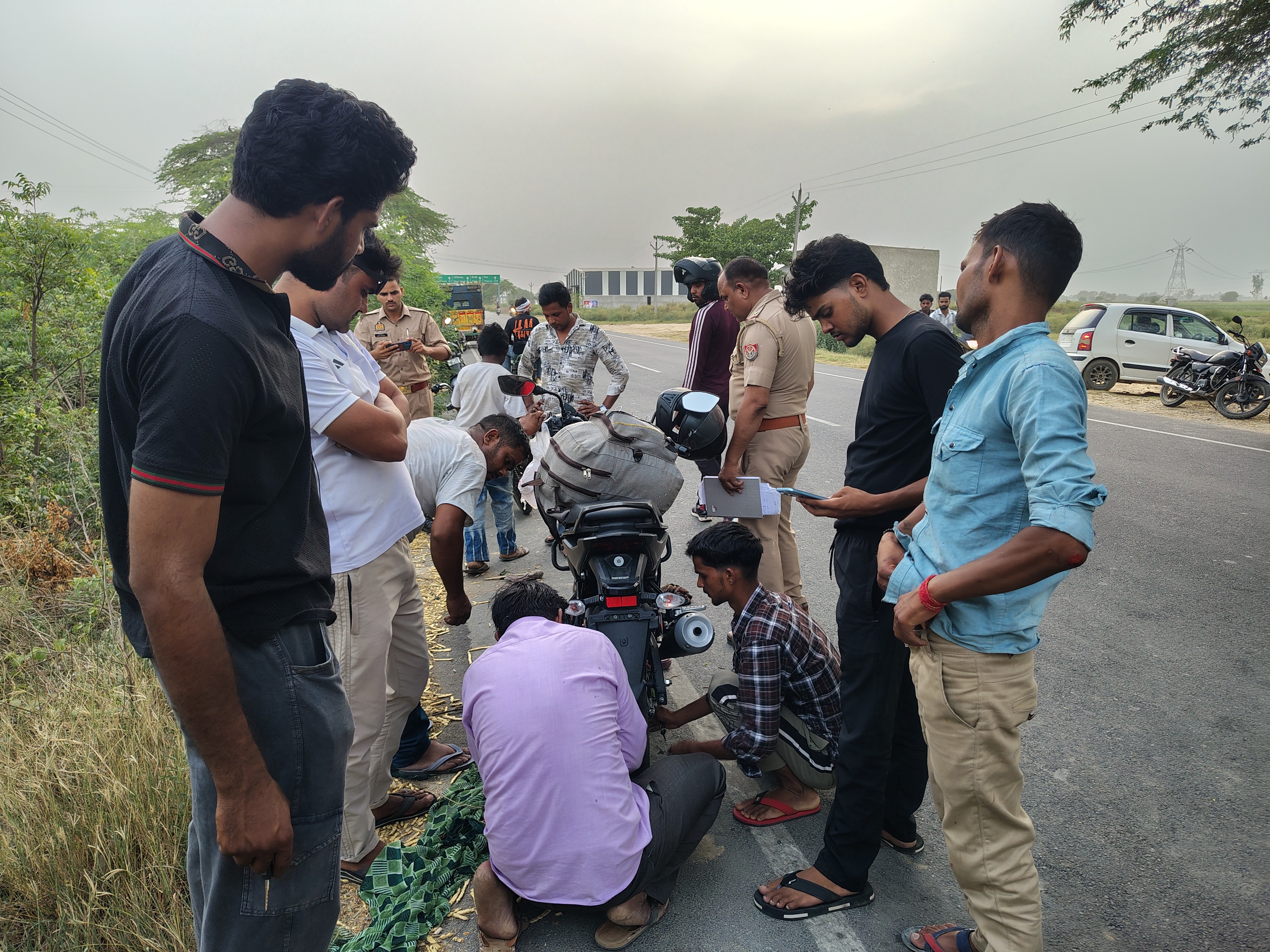 Shikarpur Accident | Mumarajpur Two Hospitalized Sari Snag