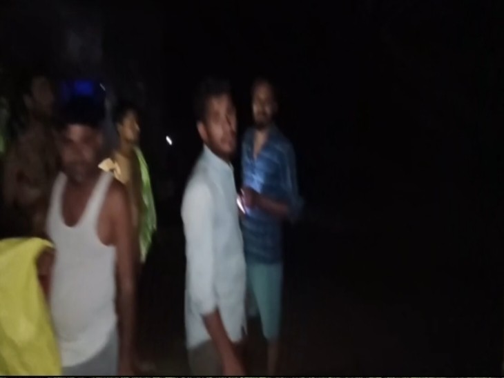 Shahjahanpur Power Outage | Storm Tree Fall Poles Damaged