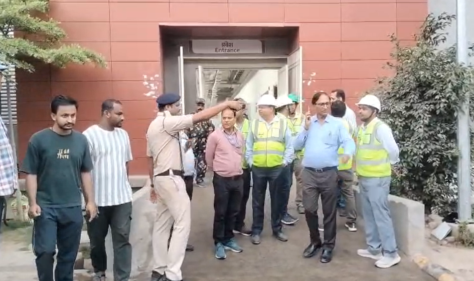 PMCH Fire Averted | Patna Medical College Battery Backup Room Blaze