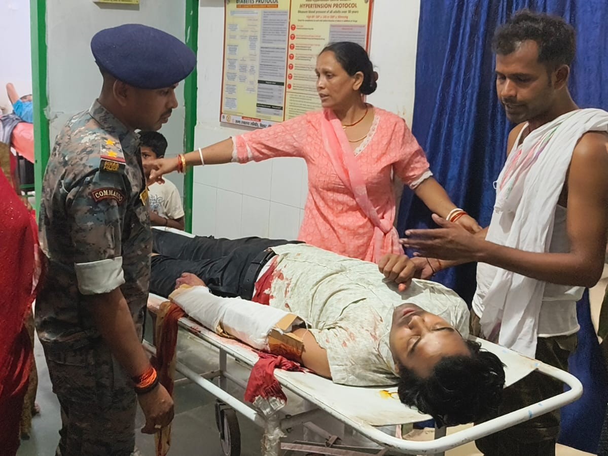 Salukhua Bike Accident: Two Injured, Admitted to Sadar Hospital