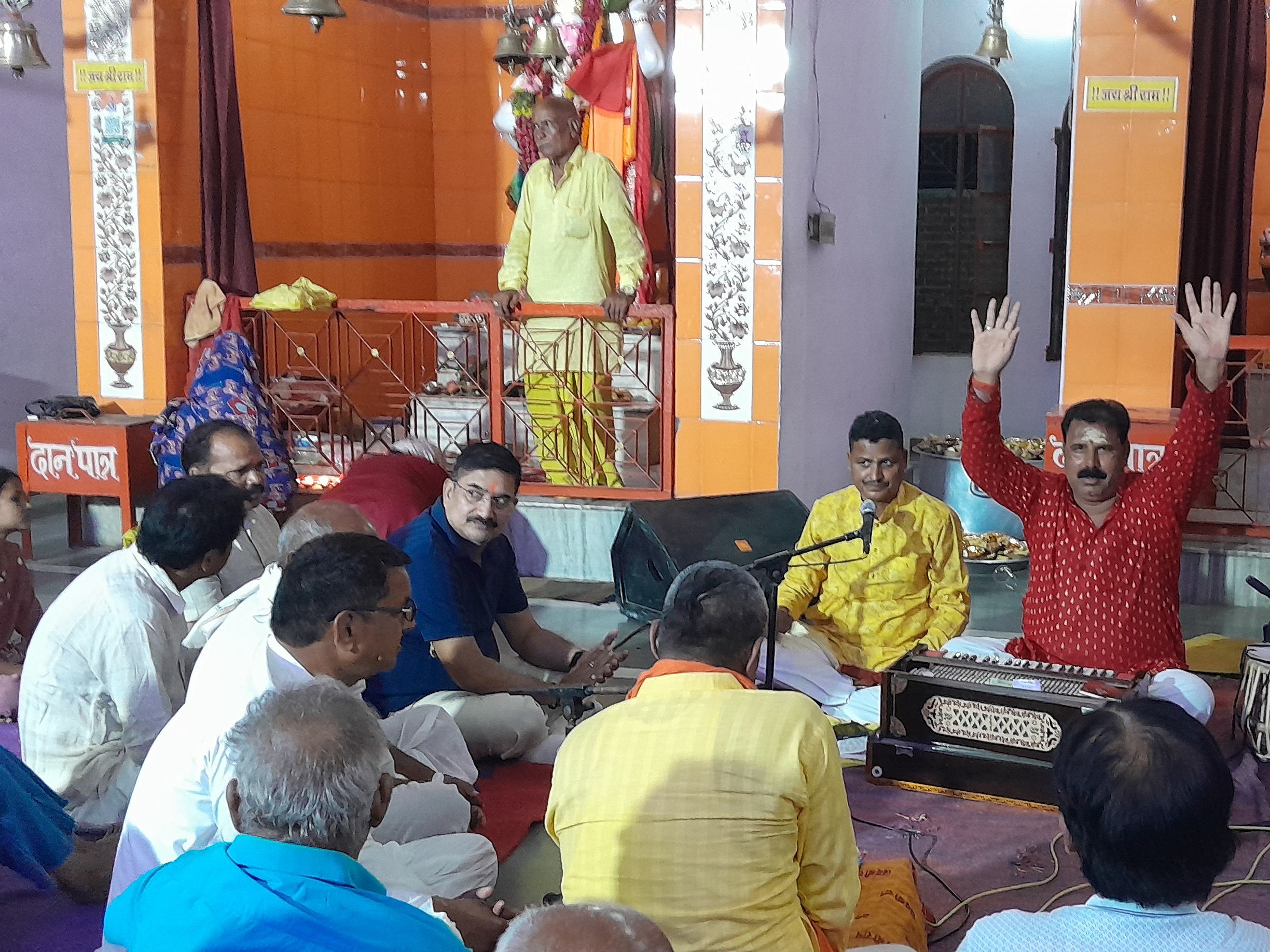 Bhajans Jhume Shradhalu | Sareya Hanumant Dham Bhajan Sandhya & Bhandara