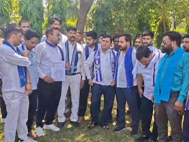Amroha Azad Samaj Party Files Complaint Against Inspector Over Caste Abuse