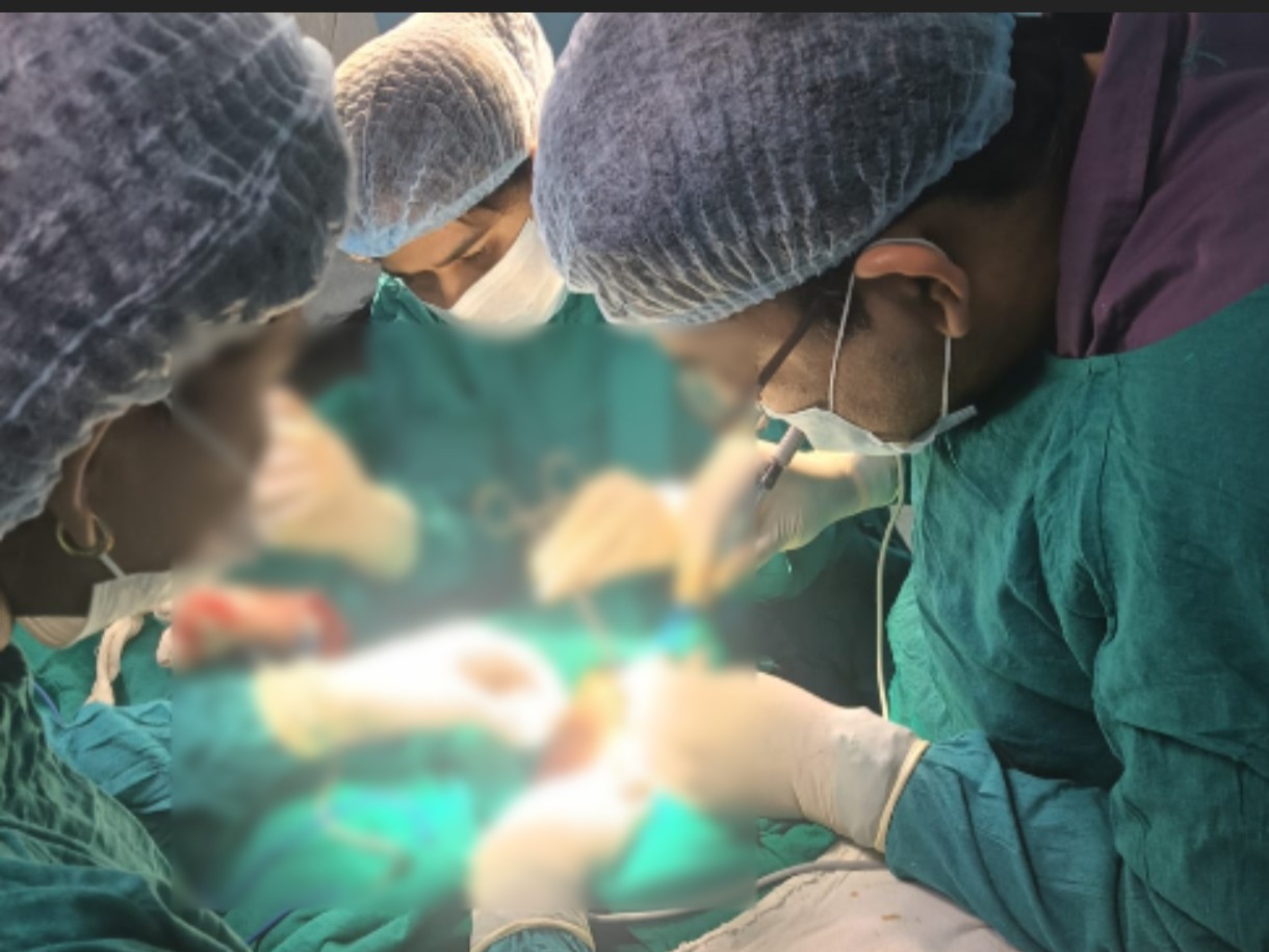 Rajgarh Free 7 Lakh Surgery | District Hospital Success