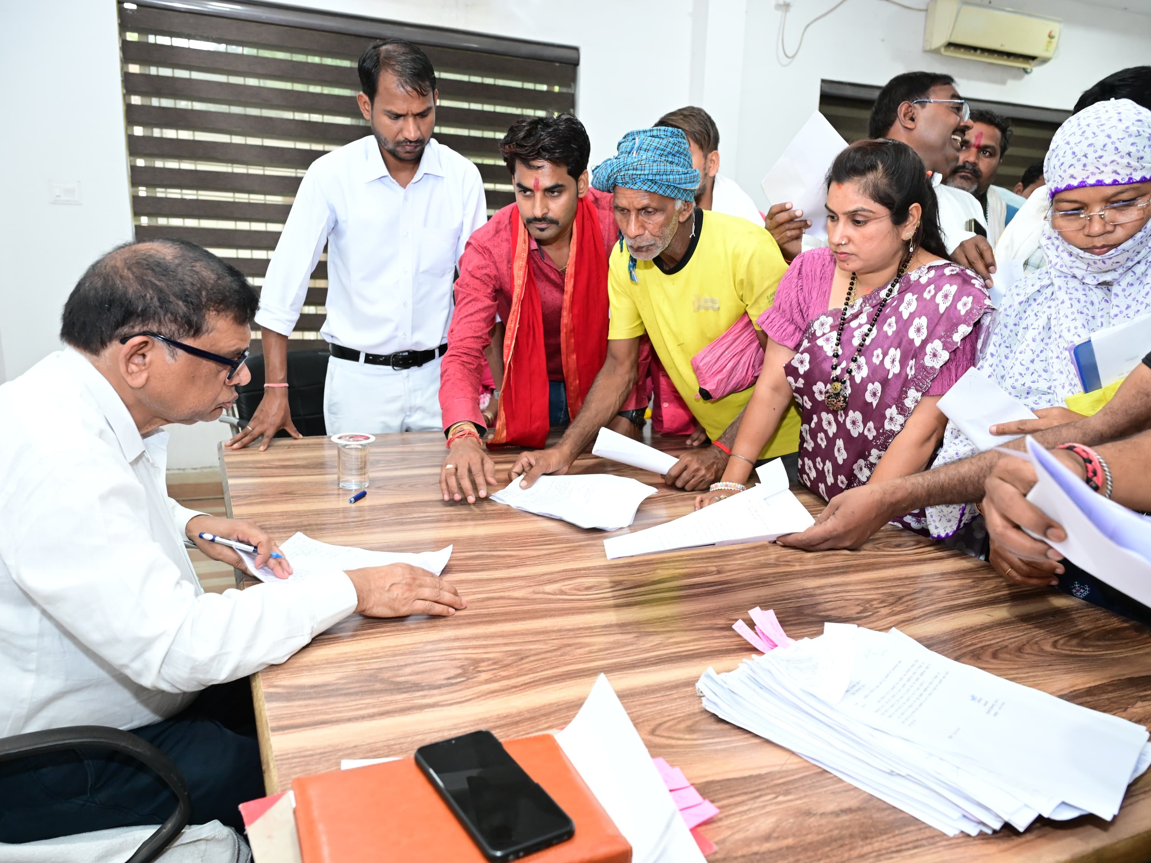 Bilaspur Pond Pollution, Compensation, BPL Card | Collector Directives