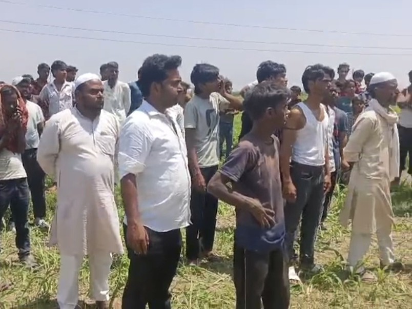 Sambhal Missing Thief Body Found In Farm | Family Identifies By Clothes